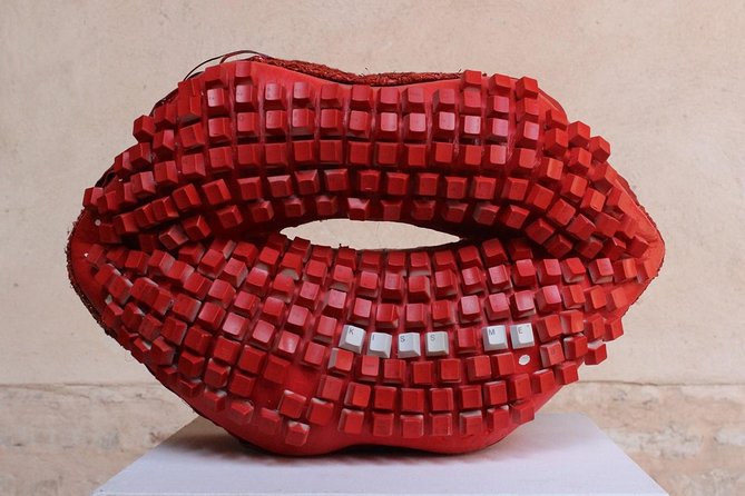 Off the Beaten Path: Seville Urban Walking Tour - Key Points