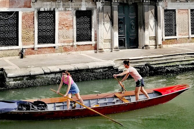 Off the Beaten Path Walk in Venice - Insights Into Daily Life