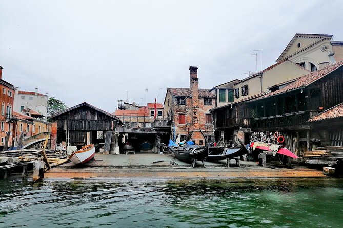 Off the Beaten Path Walk in Venice - The Sum Up