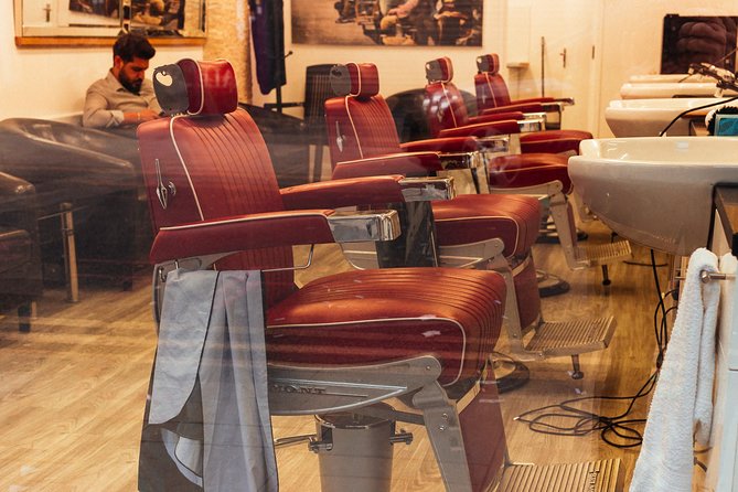 Off the Beaten Track in London: Private Shoreditch Tour - Customizing Your Shoreditch Adventure