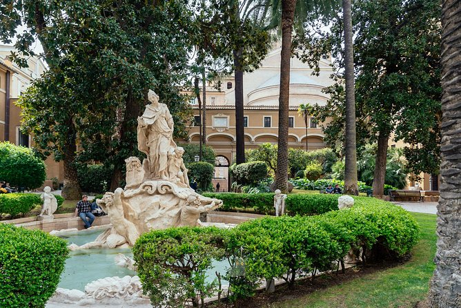 Off the Beaten Track in Rome: Rione VI Parione Private Tour - Architectural Highlights of the Tour