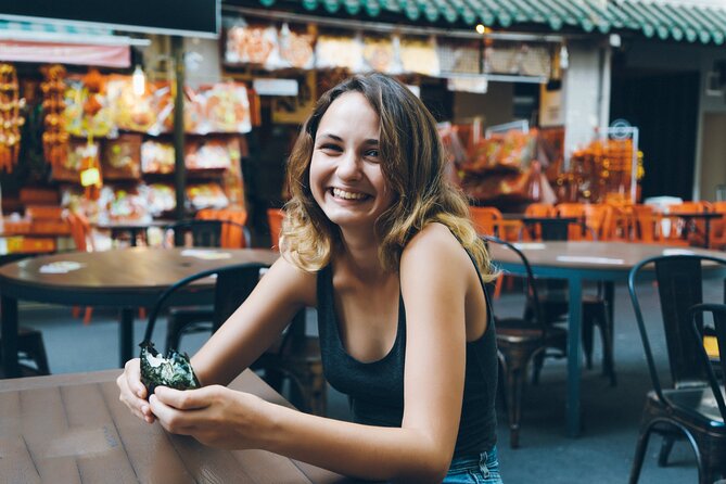 Off the Menu: Singapore Authentic Food Tour with Local Student - Off the Menu: Singapore Authentic Food Tour with Local Student – A Deep Dive