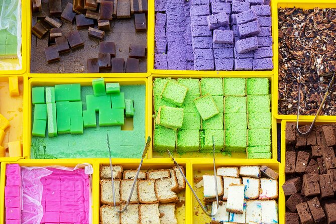 Off the Menu: Singapore Authentic Food Tour with Local Student - A Closer Look at the Experience