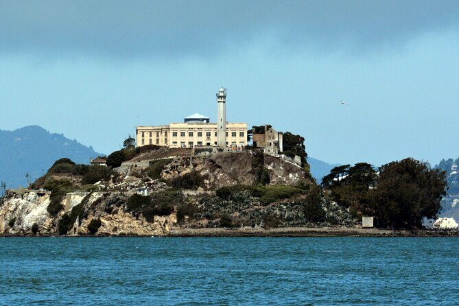 Official Alcatraz Tour and Golden Gate Bridge Bike Ride - Who Will Love This Tour?