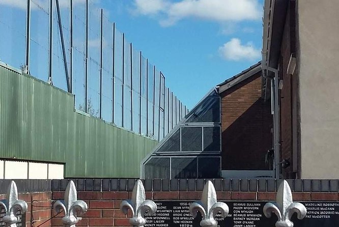 Official World Famous Belfast Black Taxi Tour - FAQ