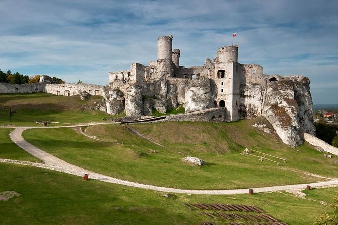 Ogrodzieniec Castle & Ojcow National Park Tour - Who Will Love This Tour?