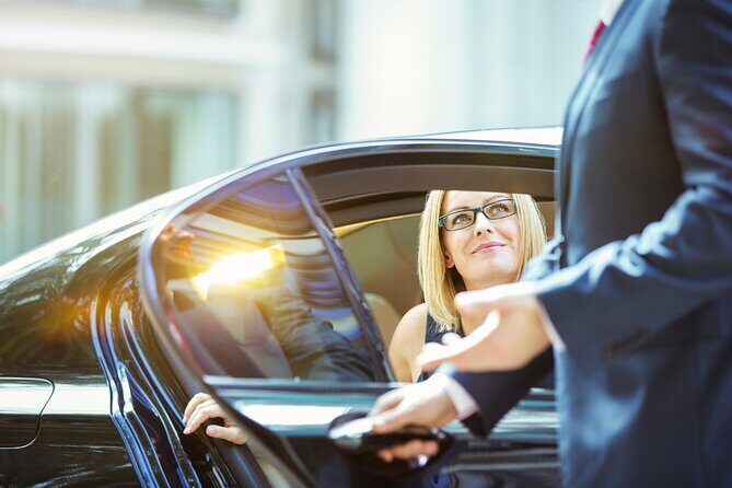 O'Hare Airport Transfer to Chicago, Sedan, Curbside - Top Rated - Reviews: What Travelers Are Saying