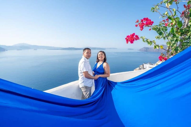 Oia: Santorini Photoshoot with Flying Dress Rental Option - Who Will Love This Experience?