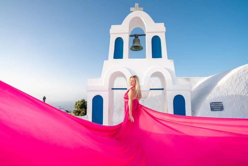Oia: Santorini Photoshoot with Flying Dress Rental Option - FAQs