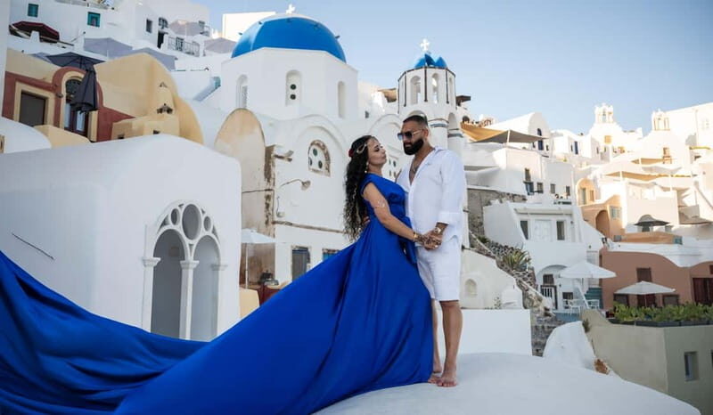 Oía: Santorini Professional Photoshoot with Edited Photos - Exploring the Details of the Santorini Photoshoot