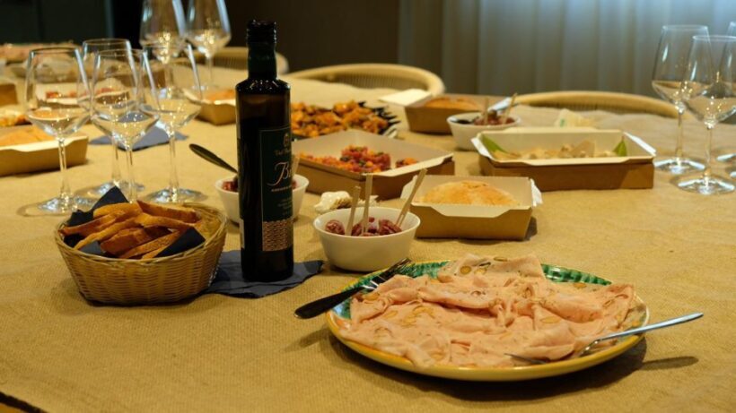 Oil and food tasting in the province of Agrigento - Key Points