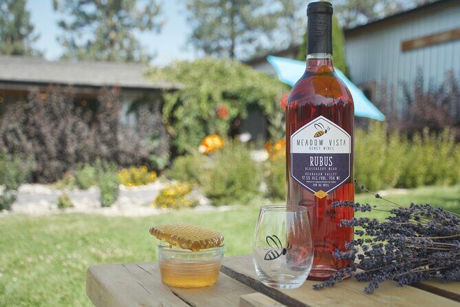 Okanagan Bee Tour and Lunch at Winery in Kelowna - Starting Point and Logistics