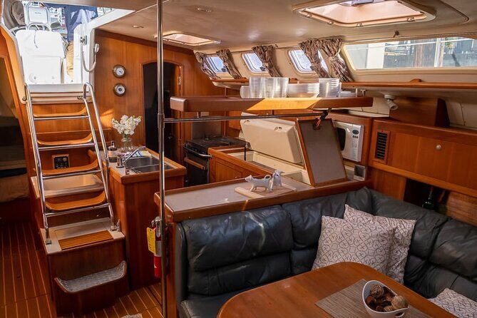 Okanagan Lake Sailing Tour from Penticton & Naramata BC - Practical Tips for Booking and Enjoying