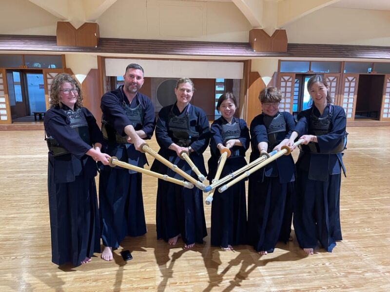 Okinawa: Kendo Martial Arts Lesson - Group Size and Language Options