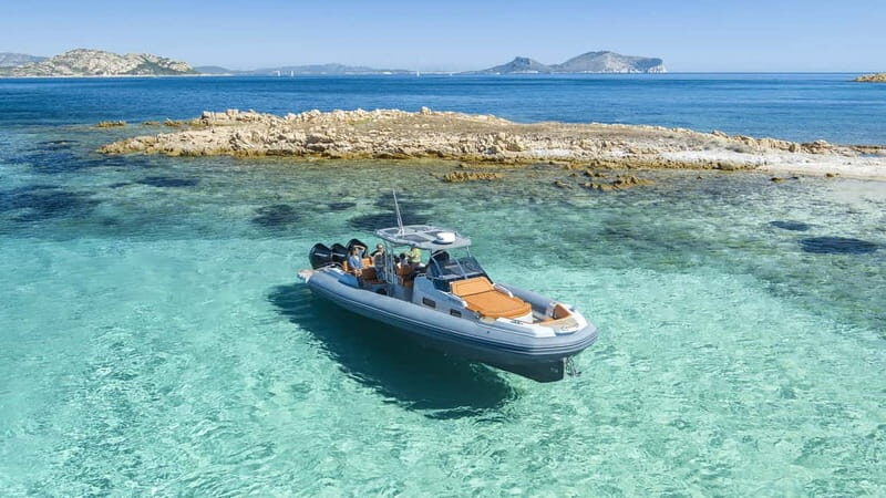 Olbia: Boat tour to Tavolara Park with Aperitif and Drinks - Key Points