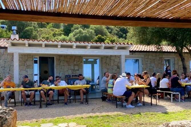 Olbia: visit a myrtle-making factory with tasting - FAQ