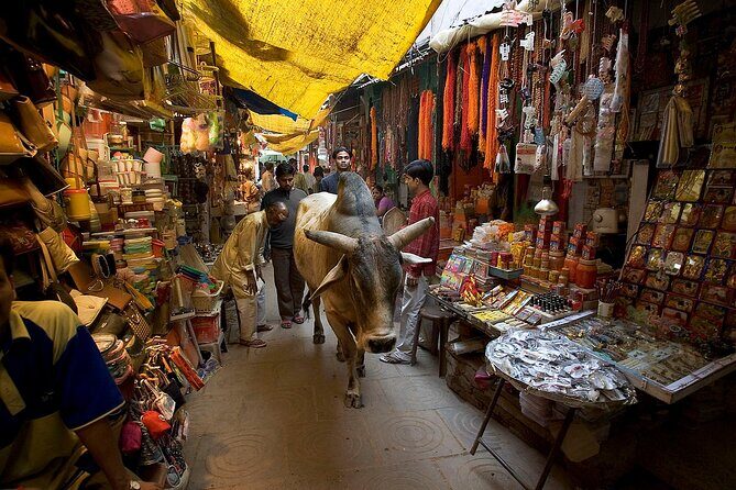 Old Agra City Walk With A Meal - Exploring the Itinerary: What to Expect at Each Stop