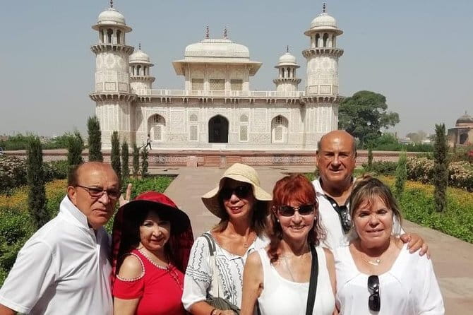 Old and New Delhi Delights Food, Culture and Heritage Tour - Political and Cultural Landmarks