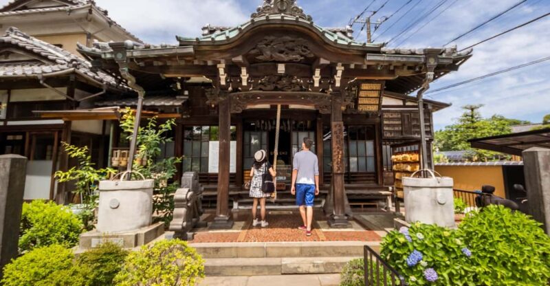 Old and Nostalgic Tokyo: Half-Day Yanaka Walking Tour - Health and Safety Considerations