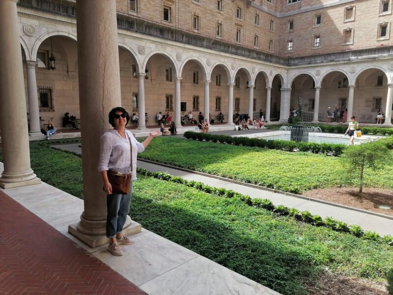 Old Boston: Beacon Hill & Back Bay Walking Tour in French - Practicalities and Value