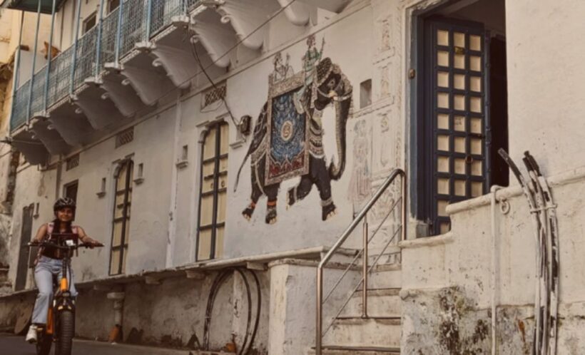 Old City Street Photography E-bike Tour - Exploring Udaipur’s Old City on Two Wheels and a Camera