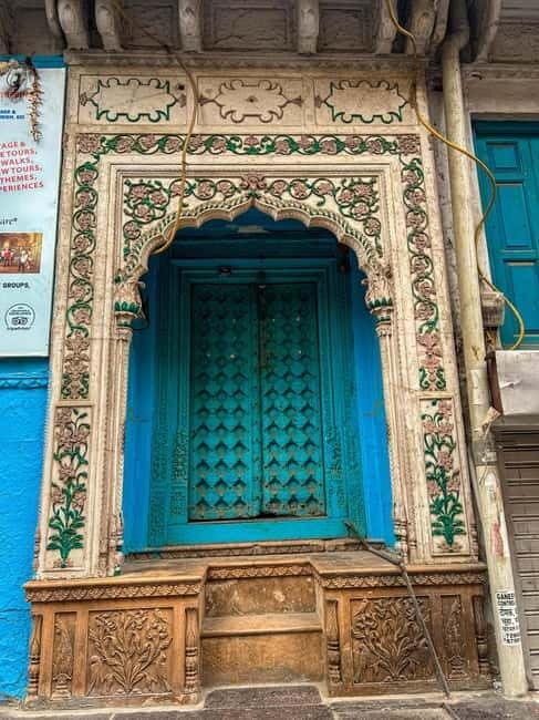 Old Delhi Odyssey: A Half Day Tuk Tuk & Food Trails - Practical Tips for Participants