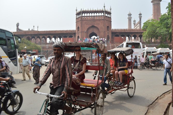 Old Delhi Photography & Food Tour with Rickshaw Ride to Masterji Kee Haveli - Frequently Asked Questions