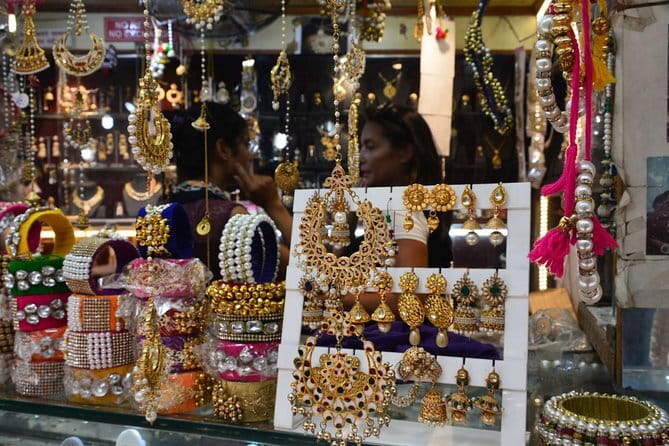 Old Delhi Shopping Experience - FAQ
