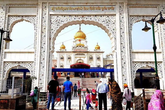 Old Delhi Sikh Temple, Church & Hindu temple tour - Discover Delhi’s Spiritual Tapestry with the Old Delhi Sikh Temple, Church & Hindu Temple Tour