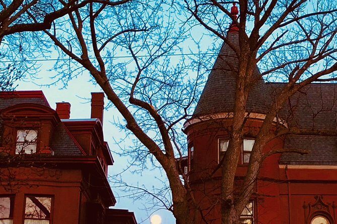 Old Louisville Ghost Tour as Recommended by The New York Times @ 4th and Ormsby - A Deep Dive into the Experience