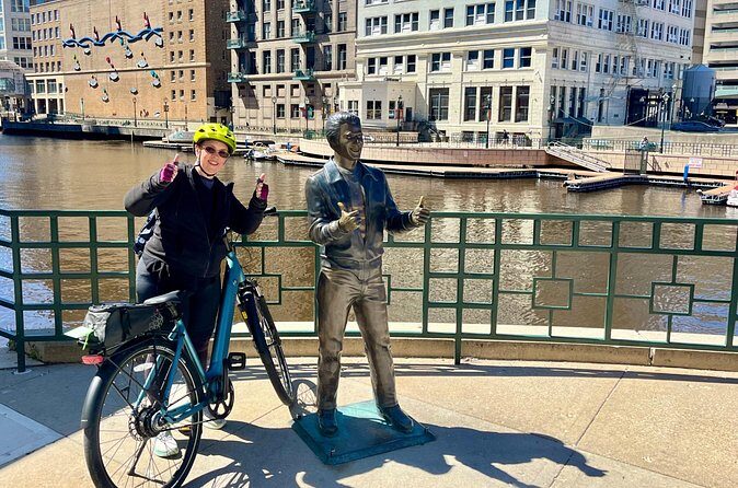 Old Milwaukee 9am E-Bike Tour - Practical Details and Tips
