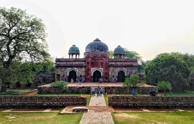 Old & New Delhi Private Tuk Tuk Tour with Street Food - An In-Depth Look at the Tour Itinerary