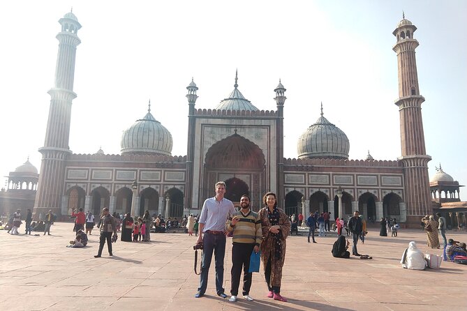Old & New Delhi Tour - Exploring Delhi’s Heritage: From Mughal Tombs to Modern Monuments
