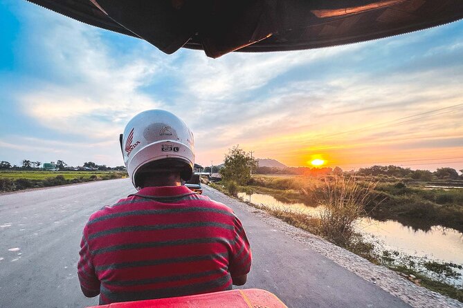Old Siem Reap Sunset Food Tour by Tuk-tuk - What Travelers Say: Authenticity, Food, and Guides Shine