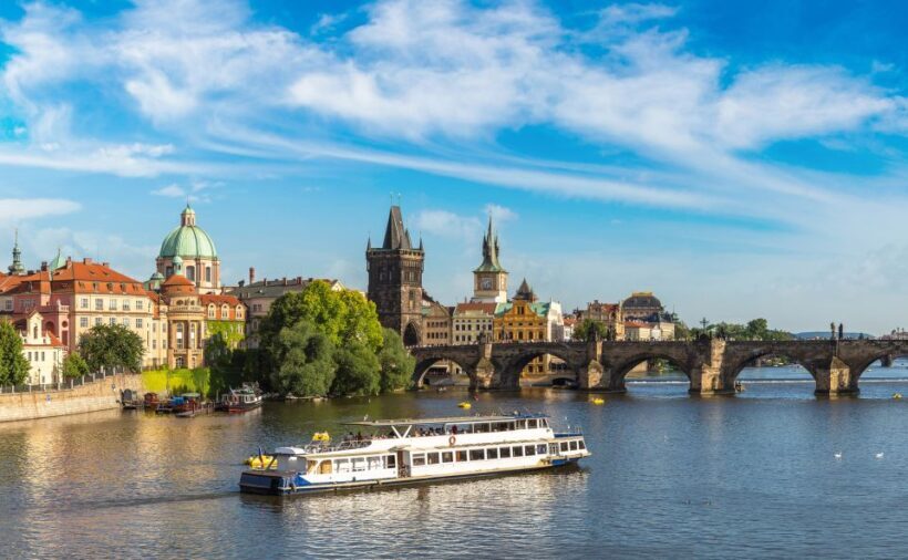 Old Town Prague Walking Tour - A Closer Look at the Old Town Prague Walking Tour
