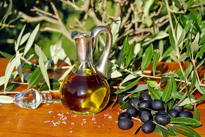 Olive Oil Tasting Breakfast & Tour in Cordoba - Guide and Customer Feedback
