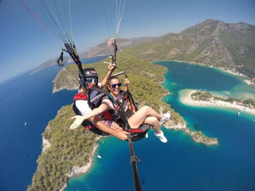 Oludeniz: Tandem 30-Minute Paragliding Flight - Setting the Scene: From Oludeniz to the Sky