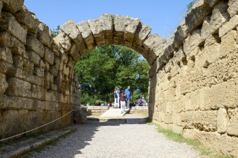 Olympia's Secrets & Wine Enchantment Tour - All Included - What You Can Expect from This Tour