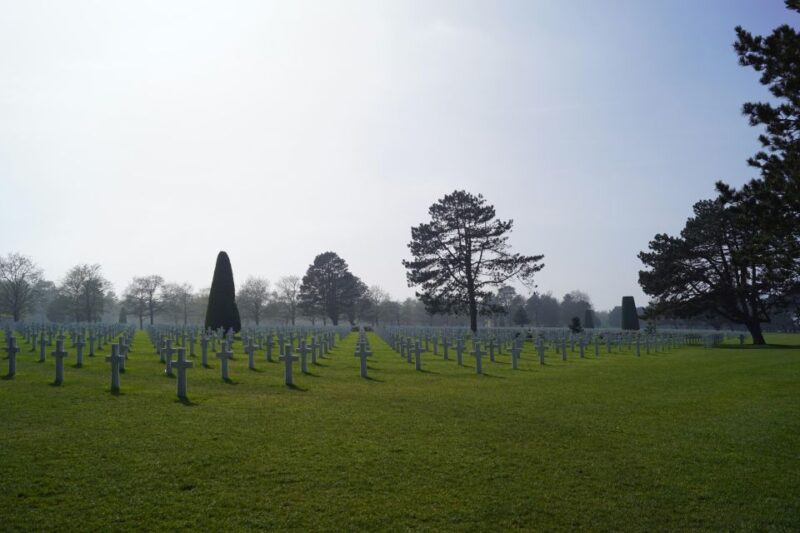 Omaha Beach and Colleville Cemetery Private Walking Tour - A Detailed Look at the Omaha Beach and Colleville Cemetery Tour