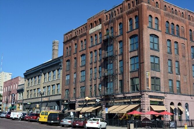 Omaha Downtown Historic Self Guided Walking Tour - The Sum Up