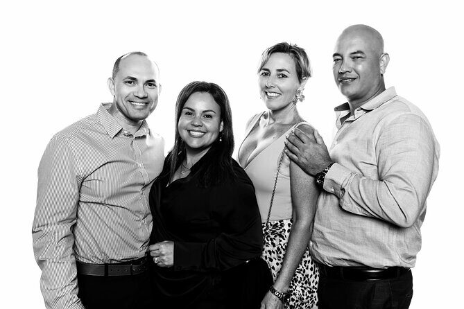 On-Site Photo Studio Experience for Events in Aruba - The Real Value for Travelers