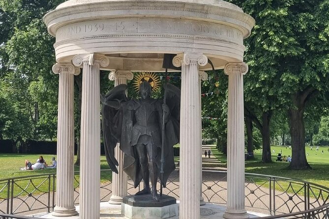 On the Origins of Charles Darwin: A Self-Guided Audio Tour of Shrewsbury - Navigating the VoiceMap App and Tour Experience