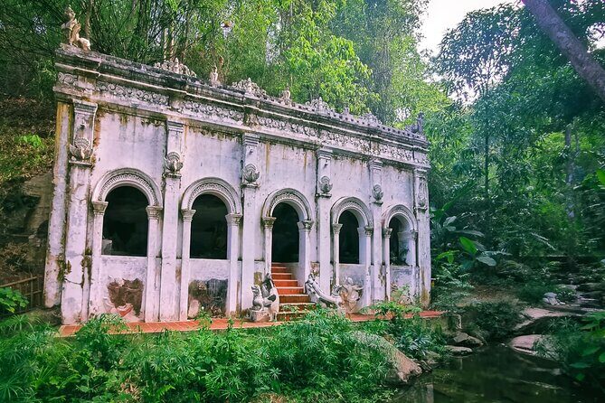 One day Doi Suthep Temple, Palad Temple & Sticky waterfall - Who Is This Tour Best For?
