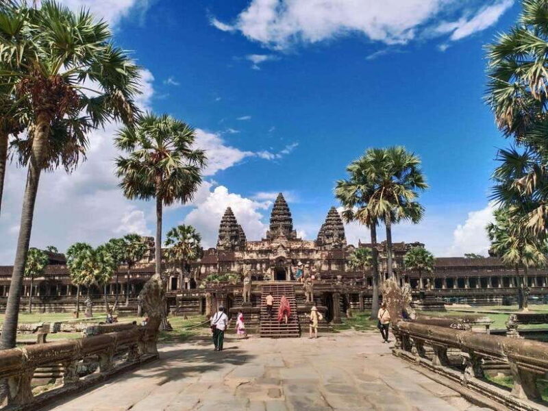 One Day Exploration to Angkor Wat, Angkor Thom & Ta Prohm - Who Should Book This Tour?