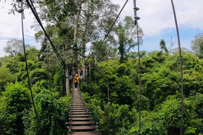 One Day Guided Tour: Kayaking, Zipline & Tubing In The Cave from Vang Vieng - FAQ