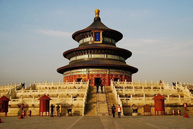 One Day in Beijing: Iconic Landmarks and Local Cuisine - Diving into Culture at the National Museum of China