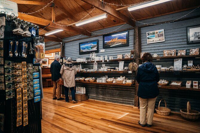 One Day Kangaroo Island Sip & See tour with return ferry transfers from Adelaide - FAQ