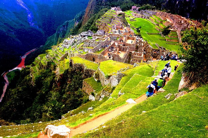 One-Day Machu Picchu Tour From Cusco by Train - Meeting and Pickup Details