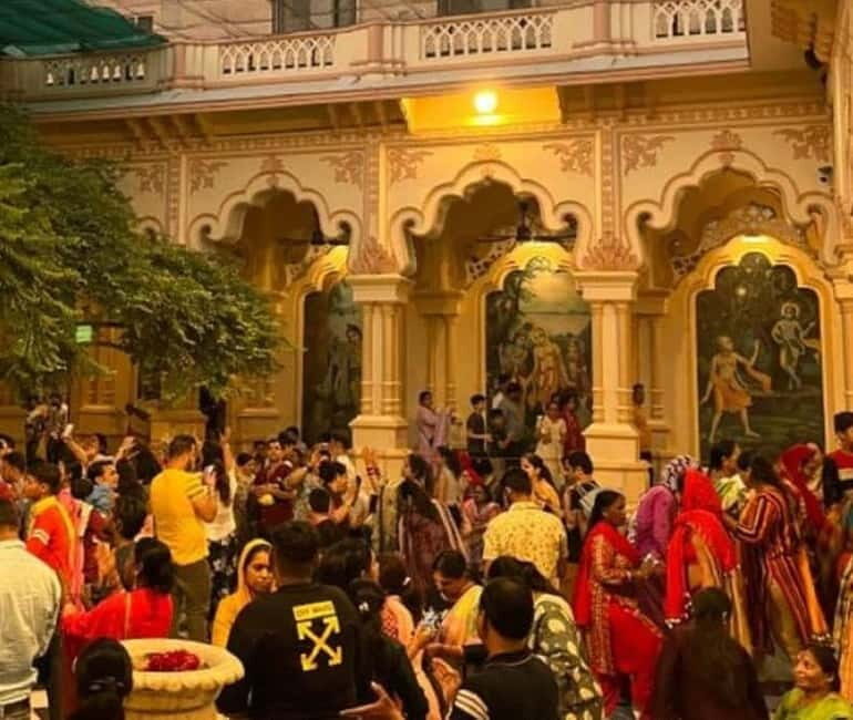 One Day Mathura Vrindavan Tour From Delhi & Agra With Museum - An Introduction to the Tour Experience