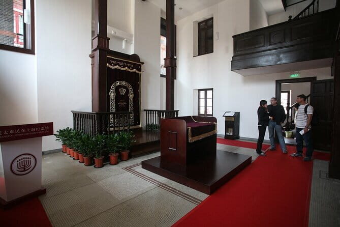 One Day Private Shanghai Jewish Tour, No Shopping - Detailed Breakdown of the Itinerary